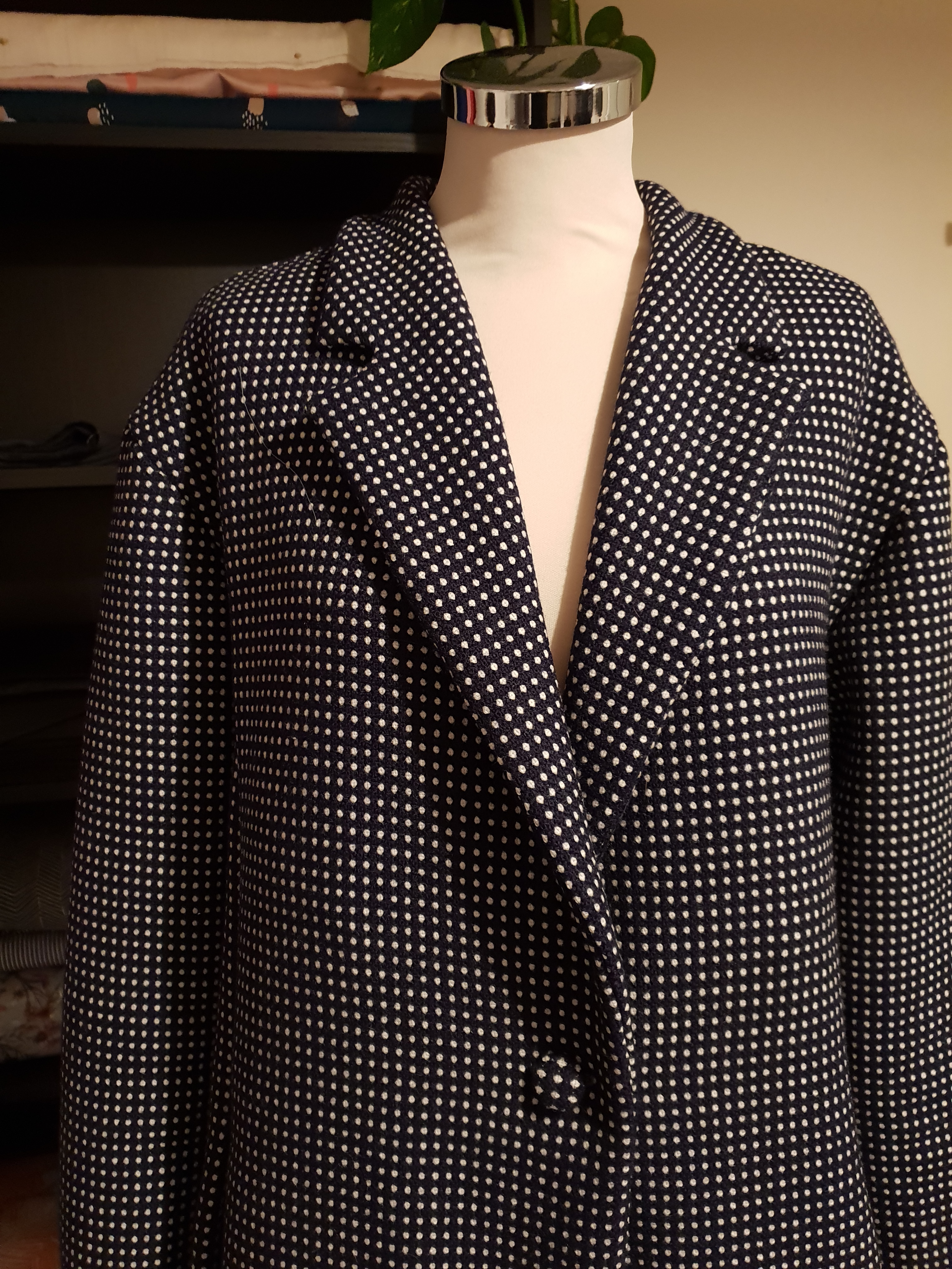 Buttonholes for the coat – The Avid Seamstress